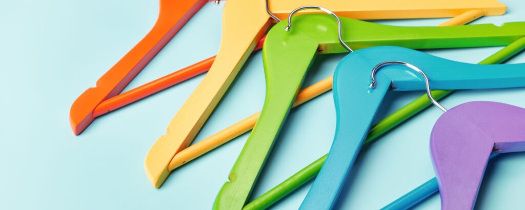 Smart Ways To Reuse Clothes Hangers Around Your Home - Sweepsouth